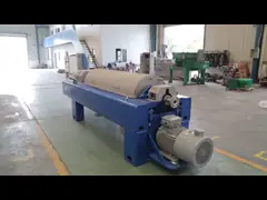 Decanter centrifuge