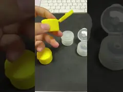 Capuchón de plástico amarillo para dispensador de tornillo 28/410 tornillo redondo (Capuchone di plastica a base di materiali plastici, anche con rotore versato)