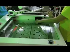 Máquina de roteador de mini-PCB off-line Plataforma de trabalho única / dupla Alimentação manual
