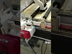 Macchine per la fabbricazione di piastre di legno o di legno con funzione CNC