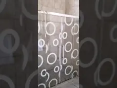Four door shower screen with two sliding doors