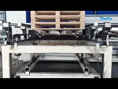Máquina para clavar palets con CNC