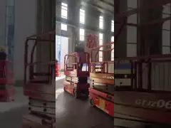 Self Propelled Hydraulic Scissor Lift Platform , Indoor / Outdoor Mobile Scissor Lift