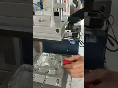 China 50 Times Per Min Semi Automatic Square Bottle Labelling Machine for sale