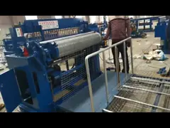 Full automatic welded wire mesh machine