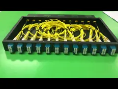 高精度な単一のモードで LC MPO/MTP 1U 96C 繊維切断パネル