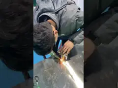 Touch Control 800W Handheld Laser Welding Machine For Aluminum 200KG