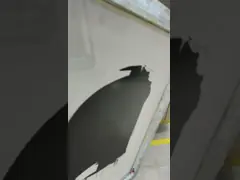 La macchina per lavare gli schermi