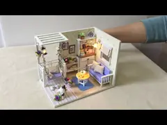 doll houses