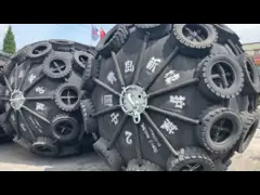 China Ship Docking Floating Pneumatic Fender 0.05Mpa STS Yokohama Ship Fenders Customized for sale