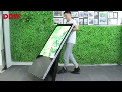L‘annuncio numérique des batteri dans la forêt