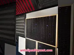 UV Resistant PVC Vinyl Grid Mat Anti Skid Matting