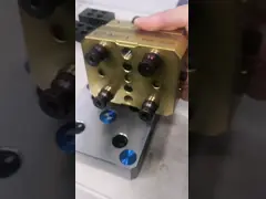 China Dovetail Cnc Machining Axis Fixtures 0.02mm Repeating Accuracy 75mm Jaw Width for sale