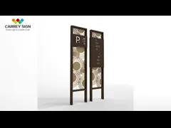 Wayfindingの注文の外部のホテルの方向表記