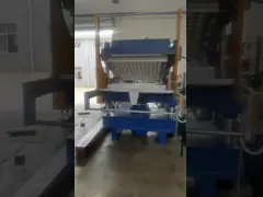 機械に5.5 Kwの版の加硫の出版物をするゴム製 テニス・ボール
