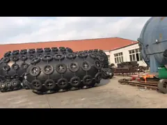 横浜ゴム製 フェンダー、横浜空気のフェンダー、浮遊フェンダー