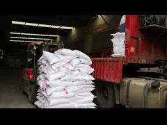 Melamine moulding conpound powder is being loaded and shipped