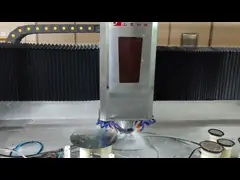 Smaltimento di precisione con una rulliera di diamanti ad alta durezza