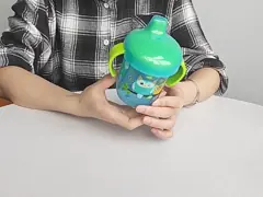 China Spill - Proof Baby Sippy Cup 9oz Capacity For Mess Free Feeding for sale