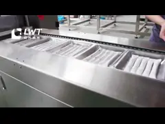 How does the rice vacuum packaging machine operate?