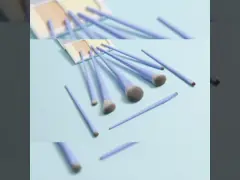 Makeup Brush Set With Synthetic Hair and Plastic Handle