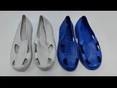 Integrated four hole sandals