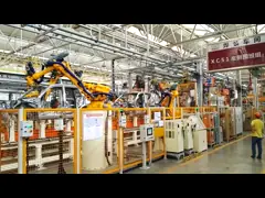 ER210-2700 In automotive car maker main welding line spot welding application