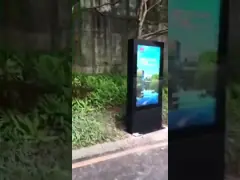 Affichage numérique interactif monté sur le mur