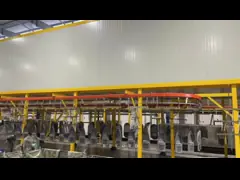 How does a die casting machine produce street lights?