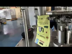 China Cat Litter Packaging Machine Granule Solid Intelligent Weighing Discharging Sealing Dust Sweeping Vacuuming for sale