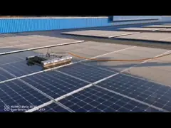 Solar panel cleaning machine with water