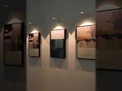 Three Color Adjustable Led Motion Sensor Spotlight And Remote Control