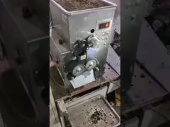 Fully automatic medicinal pill making machine