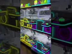 4-player boutique claw machine