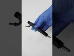 China Excavator Diesel Engine Injector 2331161 Fuel Injector Nozzles Assembly 1932749 for sale