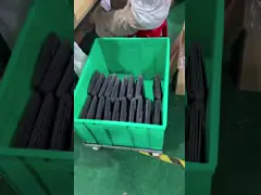 China Waterproof Oxford Textile 200W Folding Solar Panel Charger For Outdoor Enthusiasts for sale