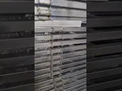 China Metal Crowd Control Barriers 1.2M Galvanized Crowd Control Barricade for sale