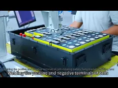 Batterie per carrelli da golf al litio da 48V 150Ah 200Ah 500Ah Per AGV