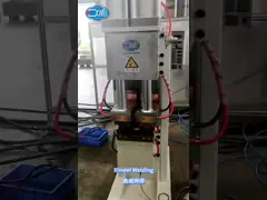 Welding metal sheet with vertical welding machine