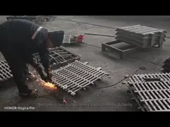 China Galvanized Heavy Duty Vehicular Steel Grating With Hinge Open For Drain Trench Cover for sale