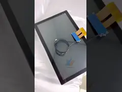 LCDのタッチ画面のパネル