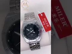 China Sporty And Chic Silicon Strap Watch Black Dial Fashionable Wrist Watch for sale