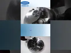 Manual three-jaw chuck