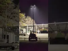 Cina Buono effetto di illuminazione 6KW Mobile Light Tower Diesel Energy Lighting Trailer Per illuminazione stradale della città in vendita