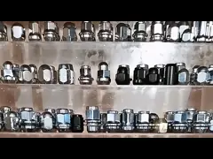 China Steel Silver 3802 Car Wheel Lock Nut Set Anti-theft Nut Screw 7/16-20 Fine Thread 10 Grade for Hyundai Elantra 2007-2018 for sale