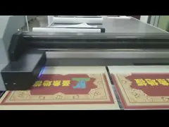 中国 UV フラットベッドプリンター プリンタヘッド ピエゾ 電気プリンタヘッド Dx7 で印刷プロセスをアップグレードします 販売のため