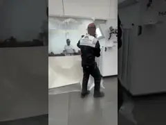 China High Quality Gas Heating Car Spray Paint Baking Booth For US Customers for sale