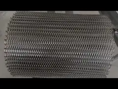 Stainless steel balance wire mesh conveyor belt.MOV
