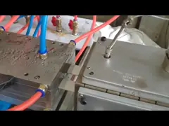 装飾パネル WPCエクストルーションマシン 90kw 150kg/H WPCプロファイルエクストルーションマシン