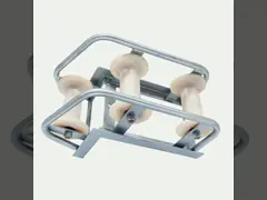 China Bending Radius 450mm Three Wheel Pulley Protecting Tackle With Three Wheels for sale